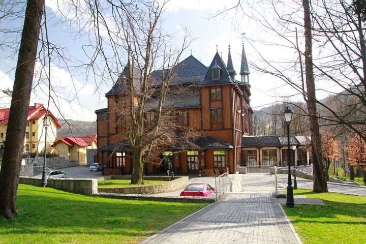 Poland | Adventure tours and things to do | Embark.org